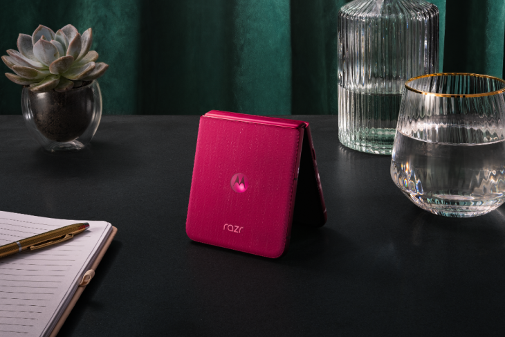 Motorola Launches Advanced Razr 60 Flip Phone Family With Focus On AI ...