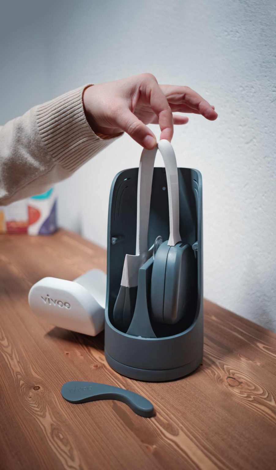 Vivoo Smart Toilet Brings Daily Hydration Tracking To Any Bathroom ...